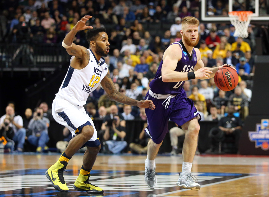 Walkup and Stephen F. Austin take down West Virginia - Pickin' Splinters