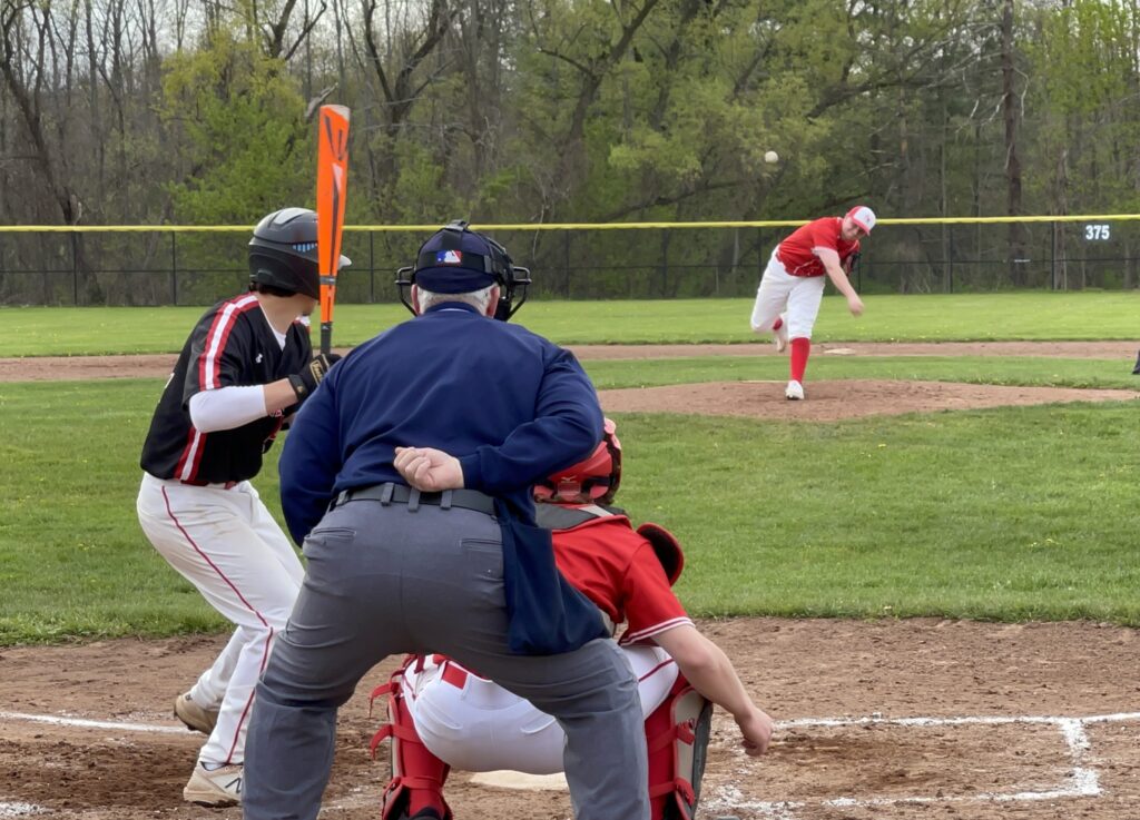 Pal-Mac improves to 11-0 behind Finocchario - Pickin' Splinters