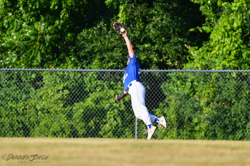 ICBL Tuesday Wrap: Delly's single lifts Jays; Monarchs rally to pull ...