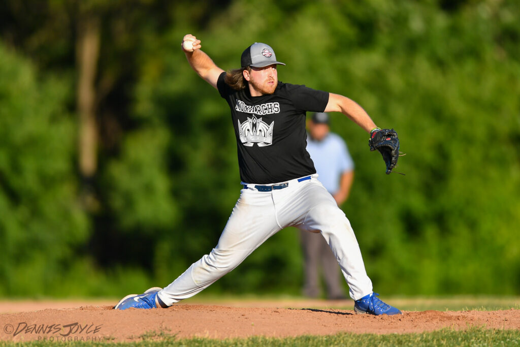 Liebert pitches Monarchs to ICBL title - Pickin' Splinters
