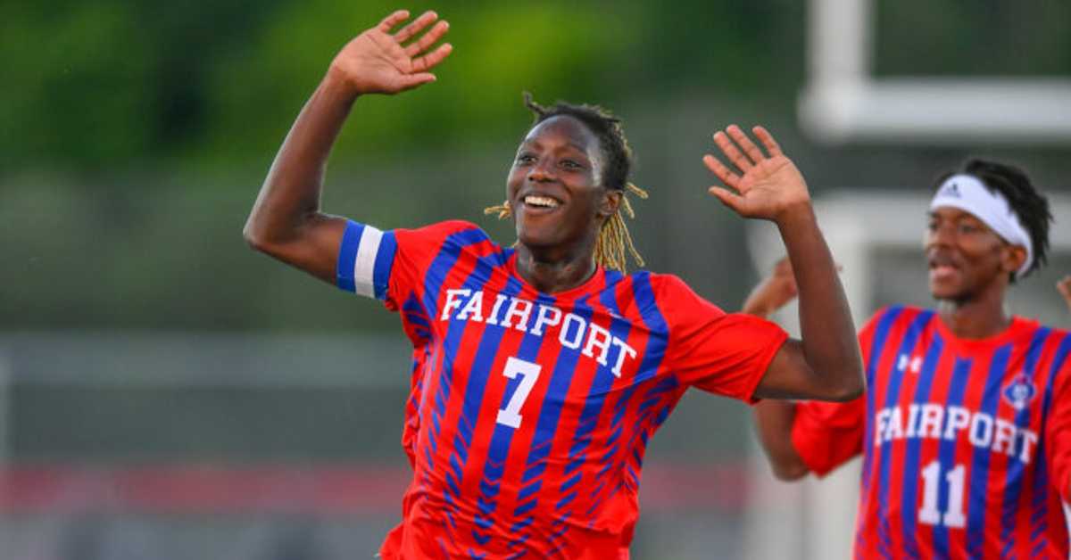 Spinelli Dental Friday Boys' Soccer Wrap: Palmer's natural hat trick ...