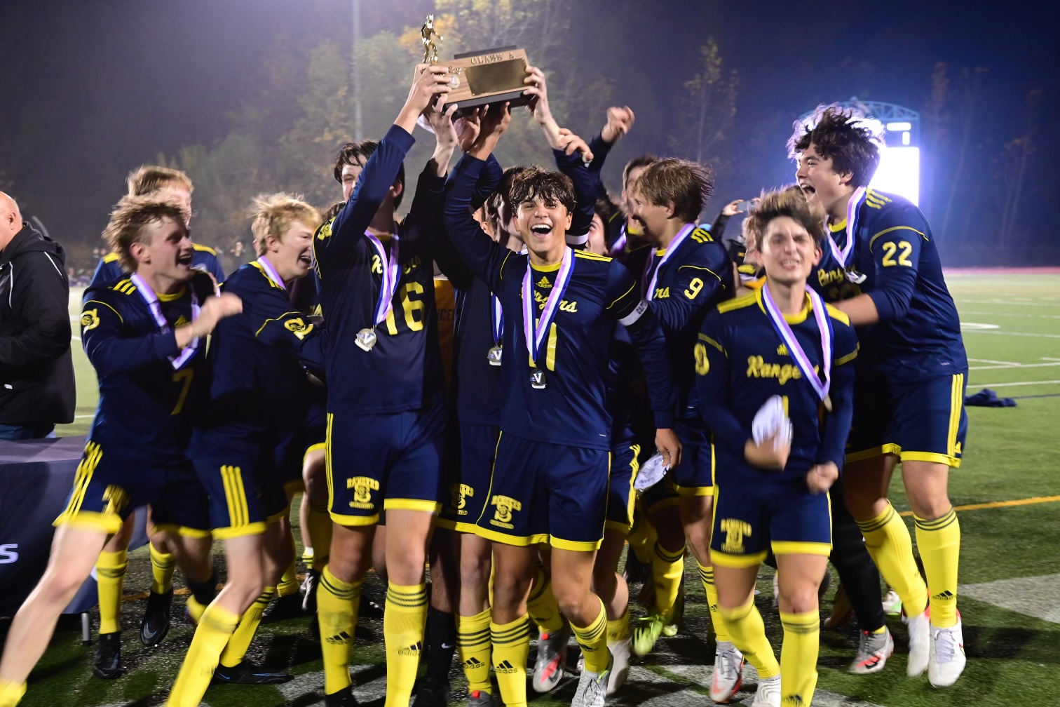 Rangers climb to the top; Spencerport boys win Class A - Pickin' Splinters