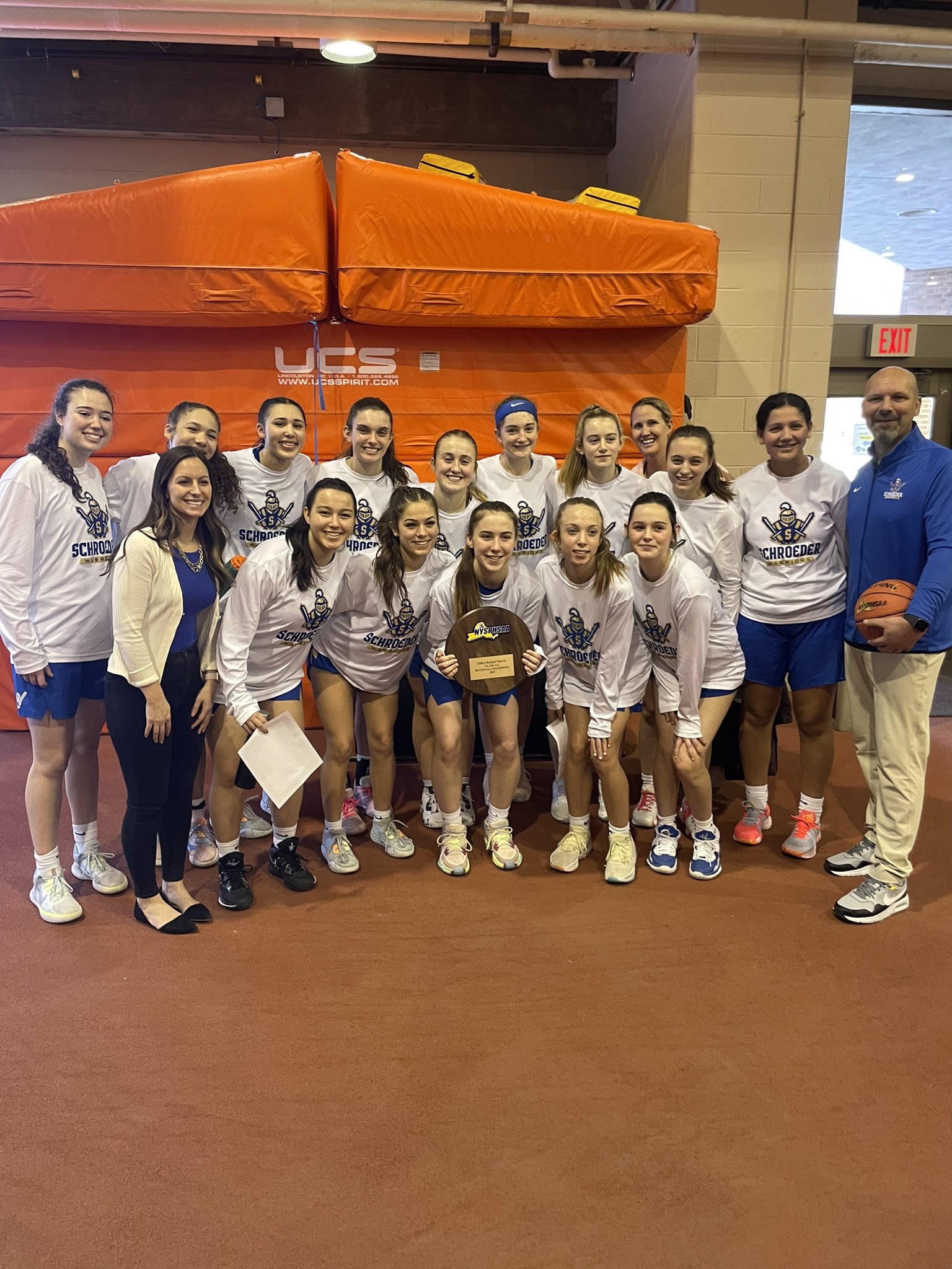 More Mariah: Watkins' big second half caps Webster Schroeder rally ...