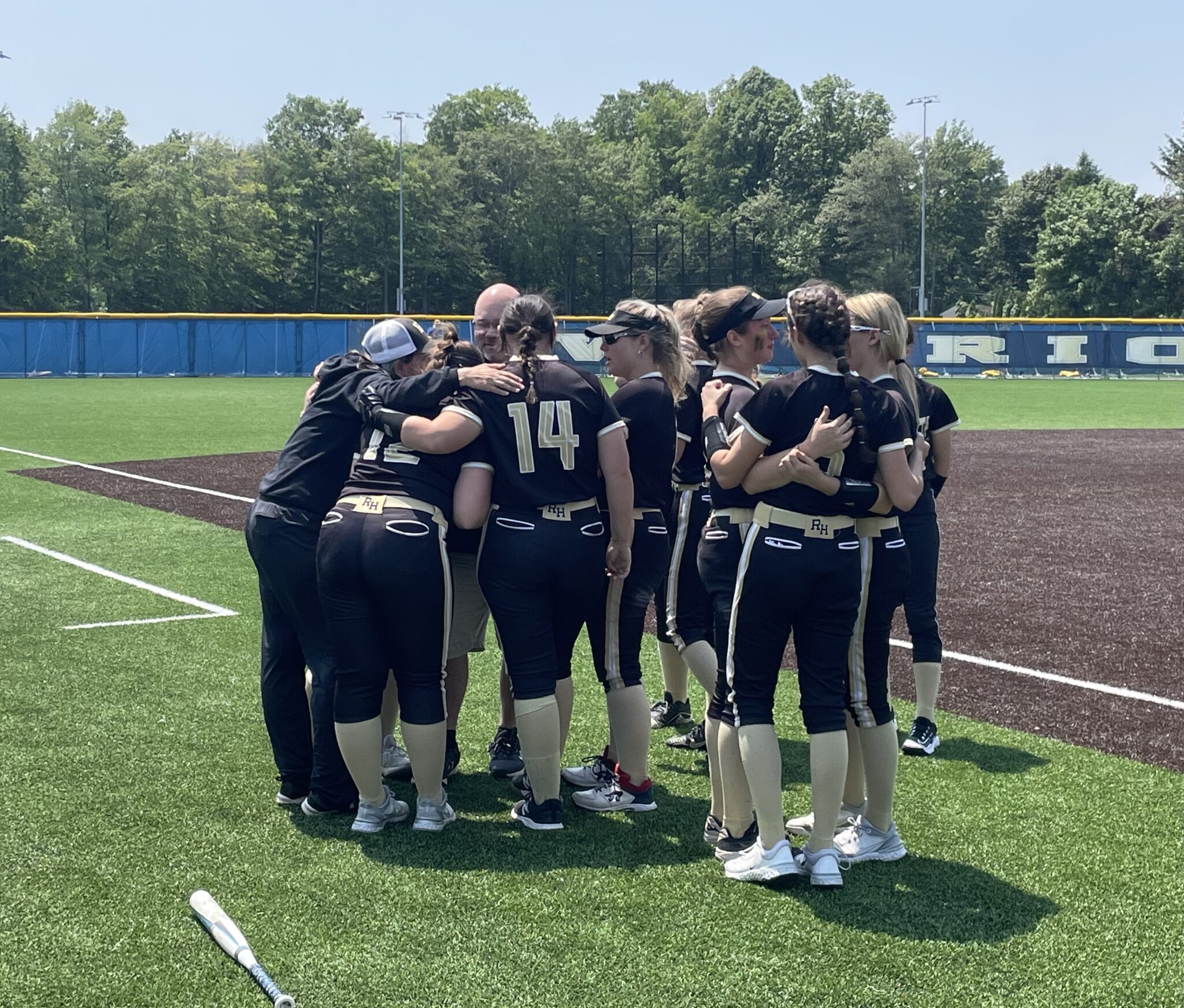 Rush-Henrietta's historic season ends in Far West Regional - Pickin ...