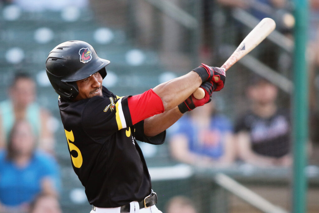 Wings stay red hot - Pickin' Splinters