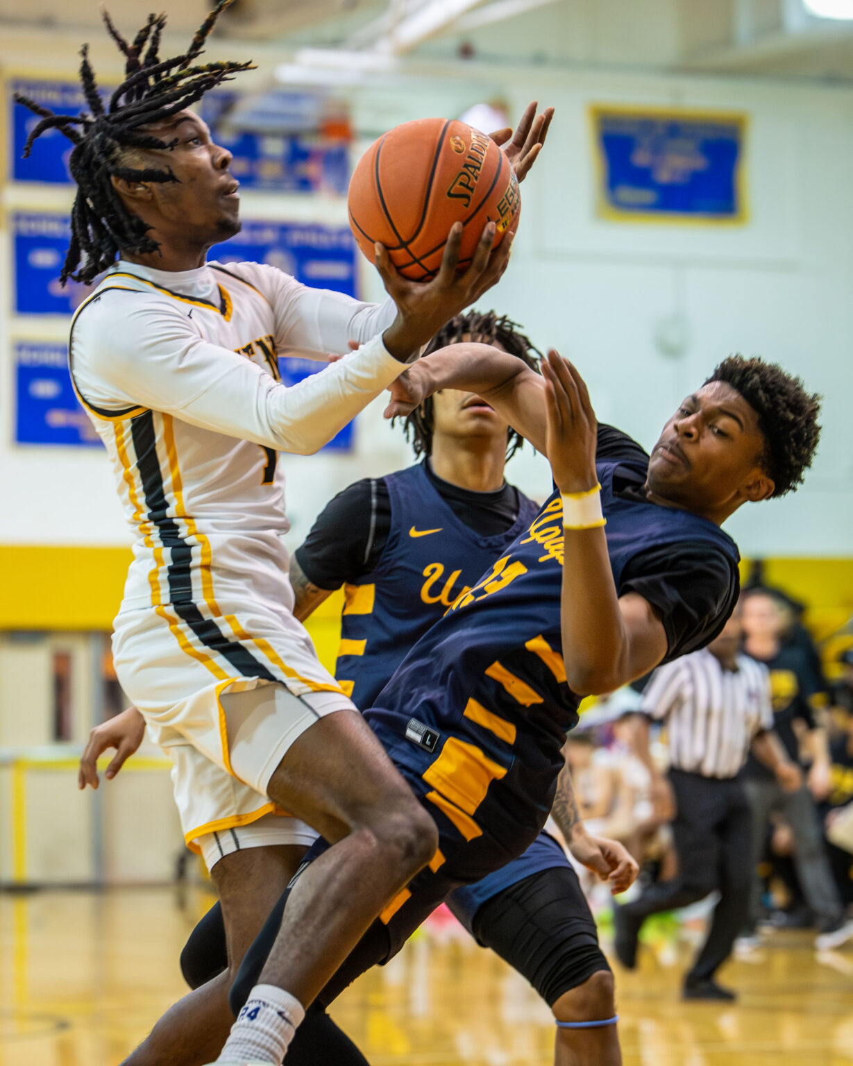 Johnson's putback seals Athena comeback; Trojans stay unbeaten - Pickin ...
