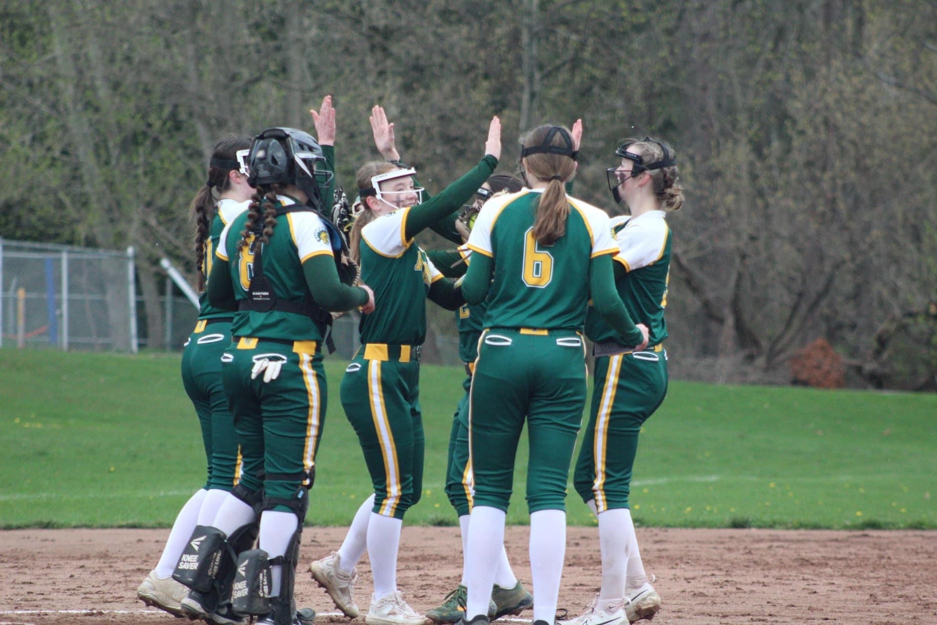 Imagine RIT Saturday Softball Wrap: Steinorth dials zero for Victor ...