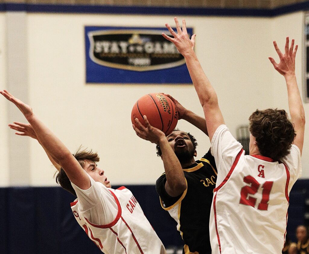 Delisanti Wealth Management Friday Boys' Basketball Wrap: Shaw's buzzer ...