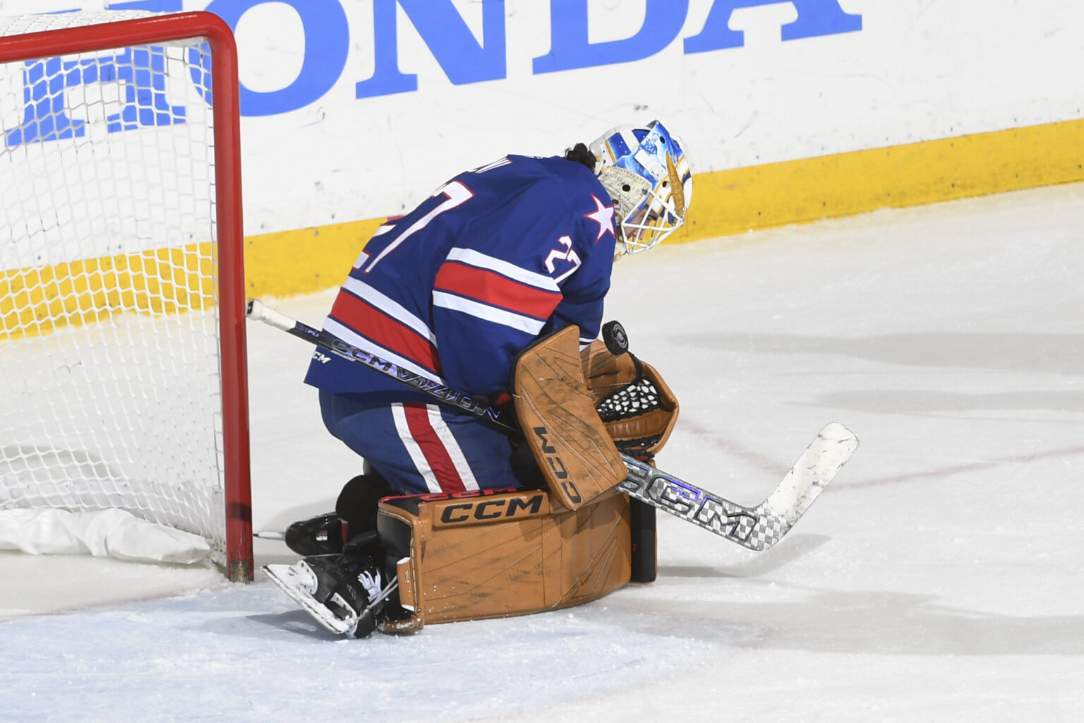 With 6th shutout, Levi in recent rare territory for an Amerks goalie ...