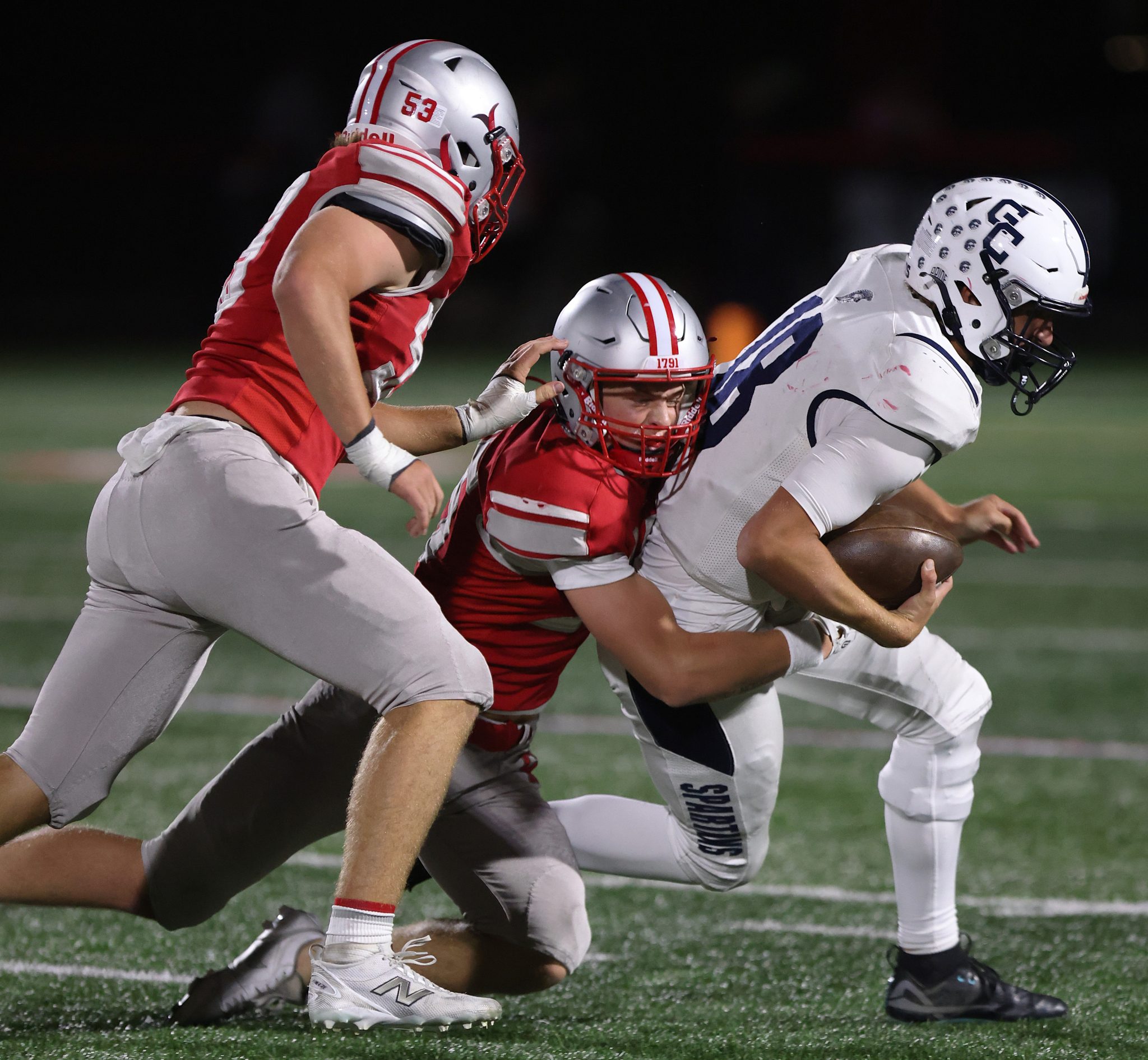 Friday Football Wrap: Blocked extra point earns Hilton fourth straight ...