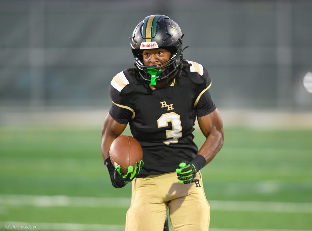 Saturday Football Wrap: Dias Pena and Bonafede lead York/Pavilion ...