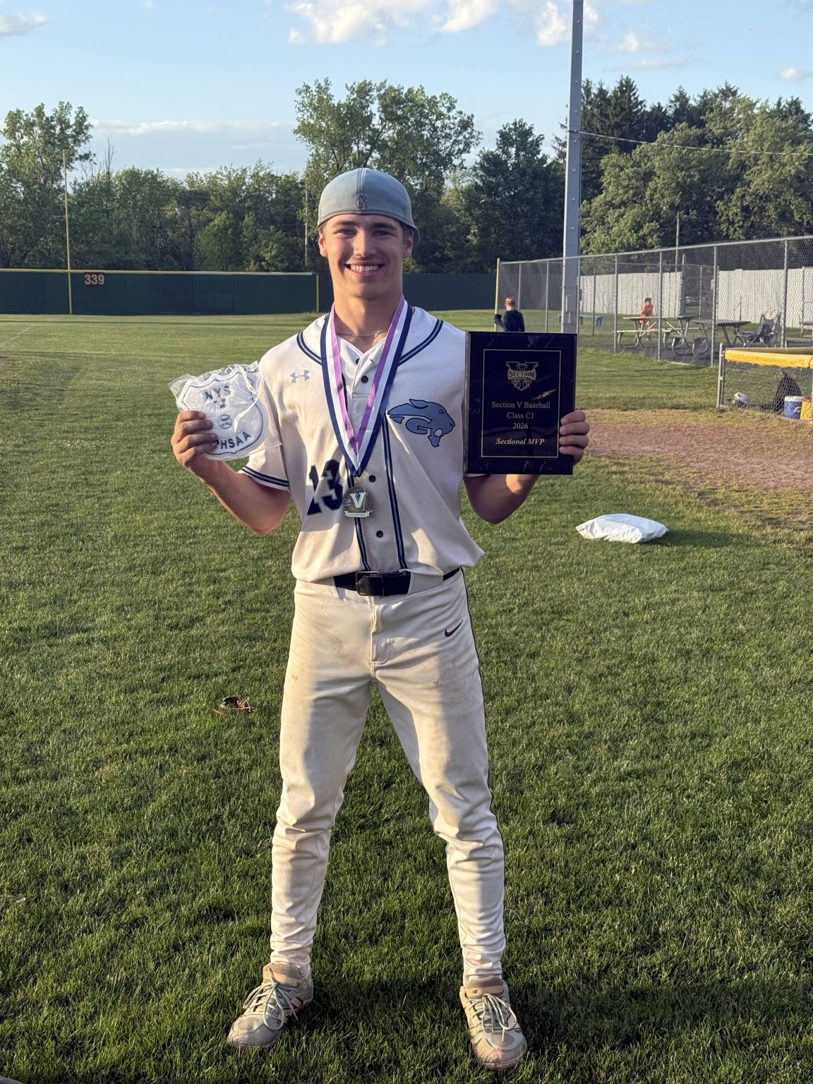 Schneemann twirls gem; Gananda claims C1 crown - Pickin' Splinters